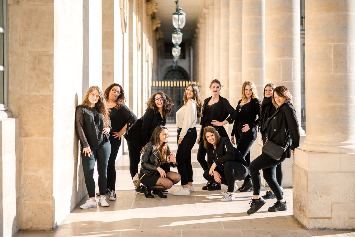 Photographe EVJF Paris - Naturel & Elégant